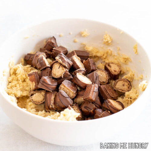 Kinder Bueno Cookie Bars Recipe : Chocolate Hazelnut