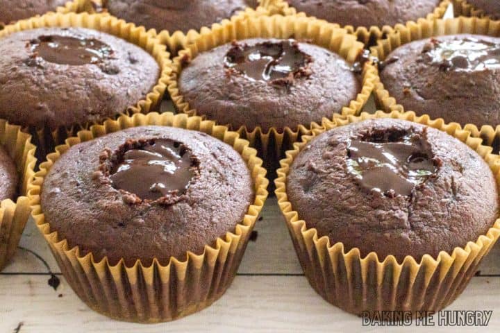 Chocolate Fudge Cupcakes Recipe with Fudge Filling