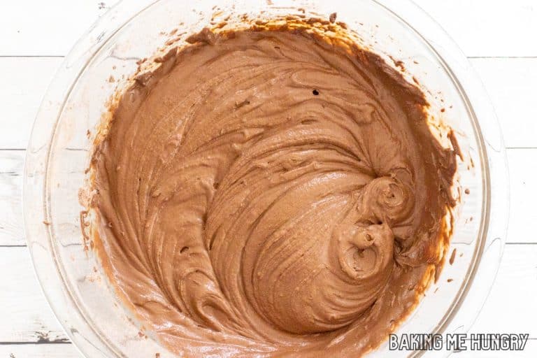 Chocolate Fudge Cupcakes Recipe with Fudge Filling