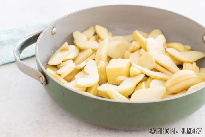 Stewed Pears Recipe | Easy 3-Ingredient Dessert